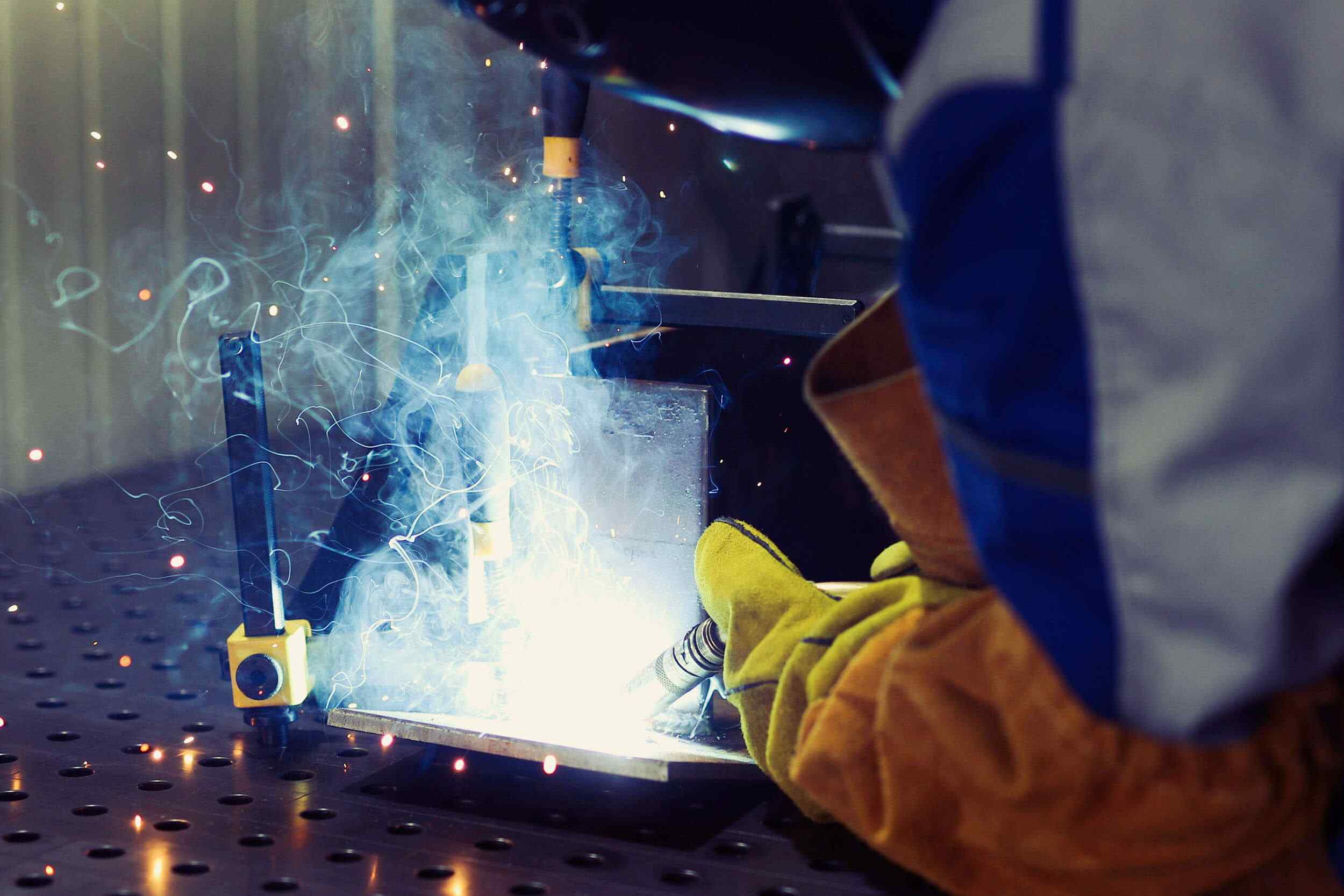 Berlin Railway elements | Injection moulding machine | Windsor